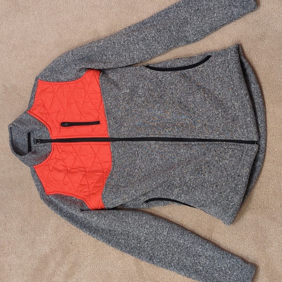 ZYIA | Jackets & Coats | Xs Zyia Quilted Ash Cabin Jacket In Red And ...